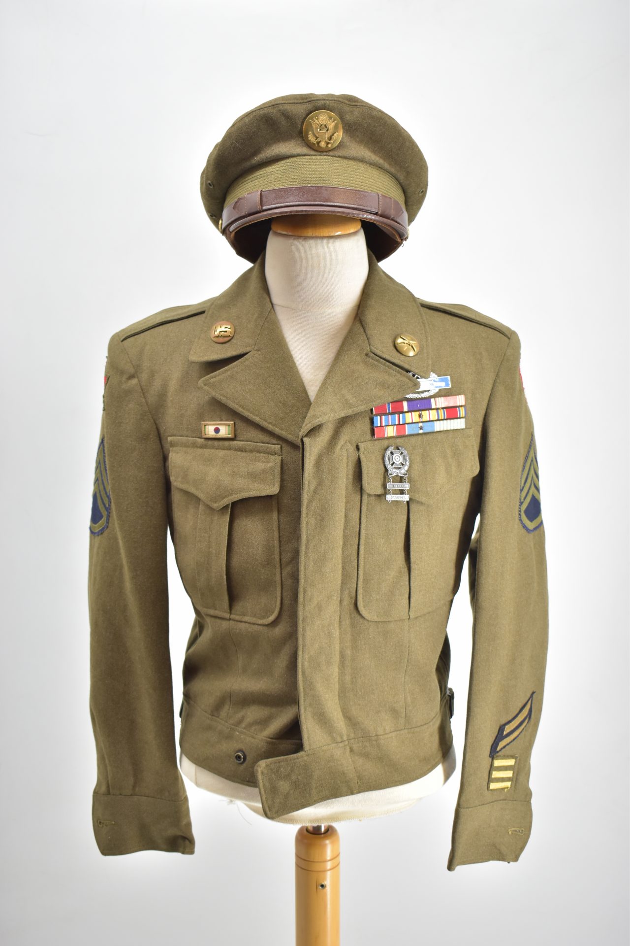 U.S Complete Staff Sergeant Dress uniform WW2/Korea Veteran – Byf41
