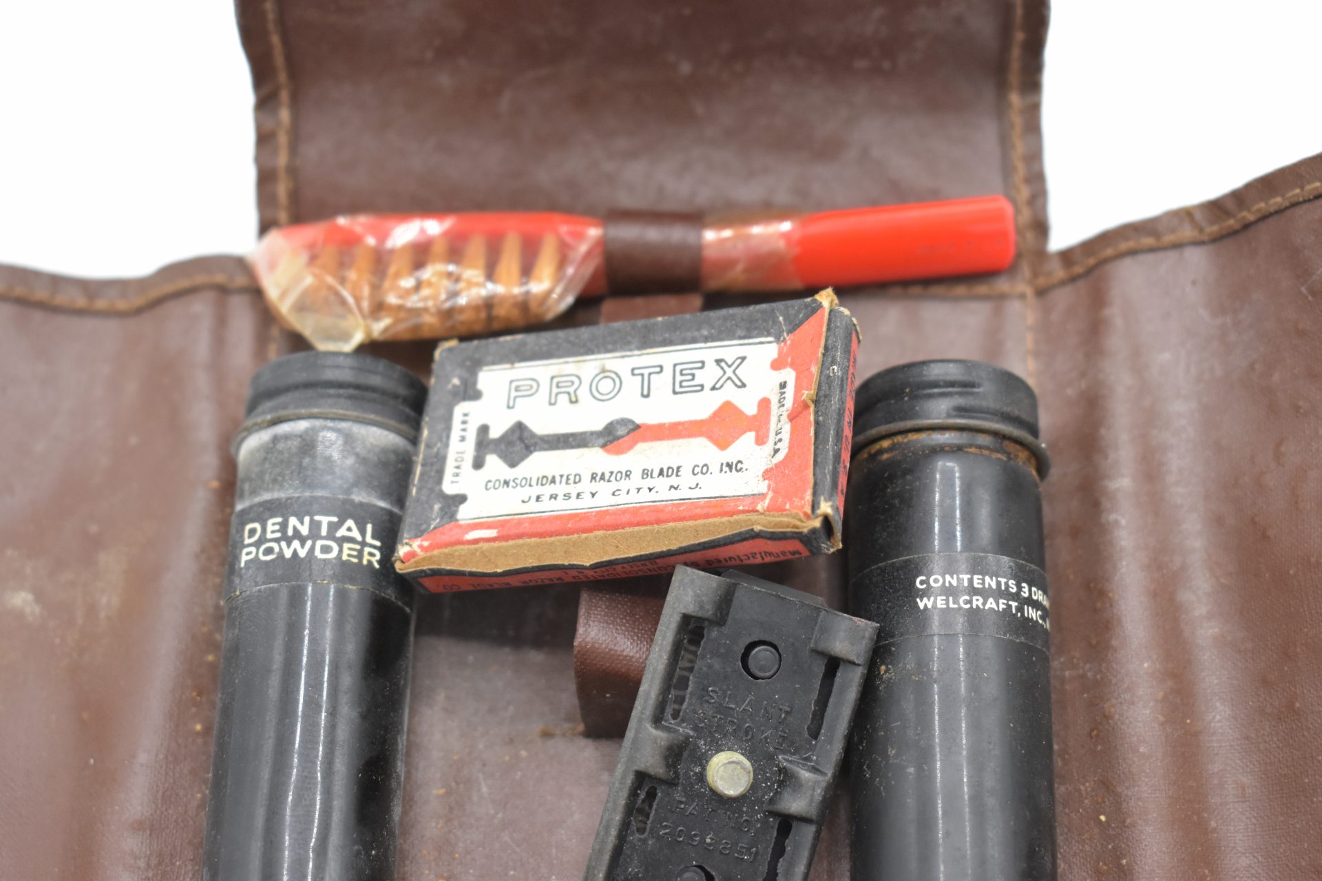 U.S WW2 Toiletry Kit Jeepak – Byf41