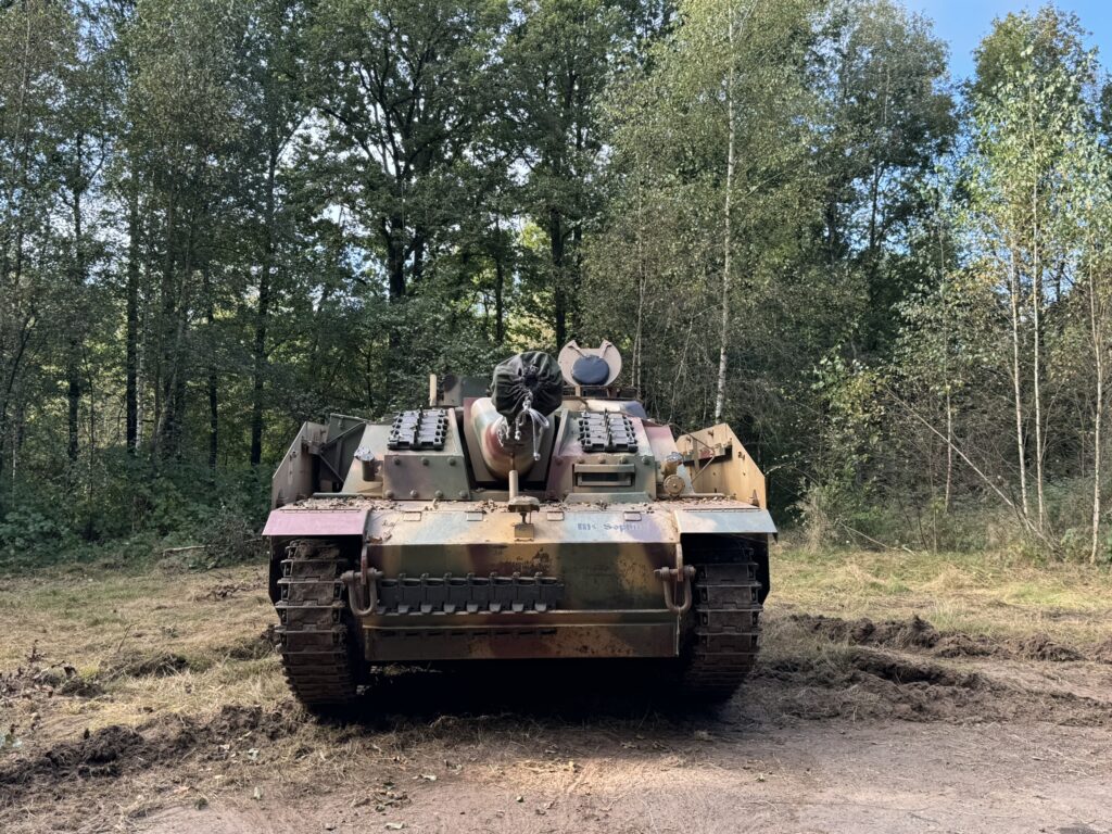 German StuG III Ausf.G Saukopf Replica tank - Byf41