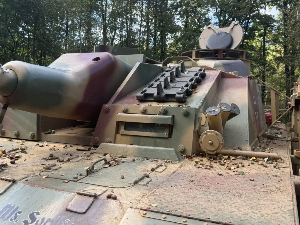 German StuG III Ausf.G Saukopf Replica tank - Byf41