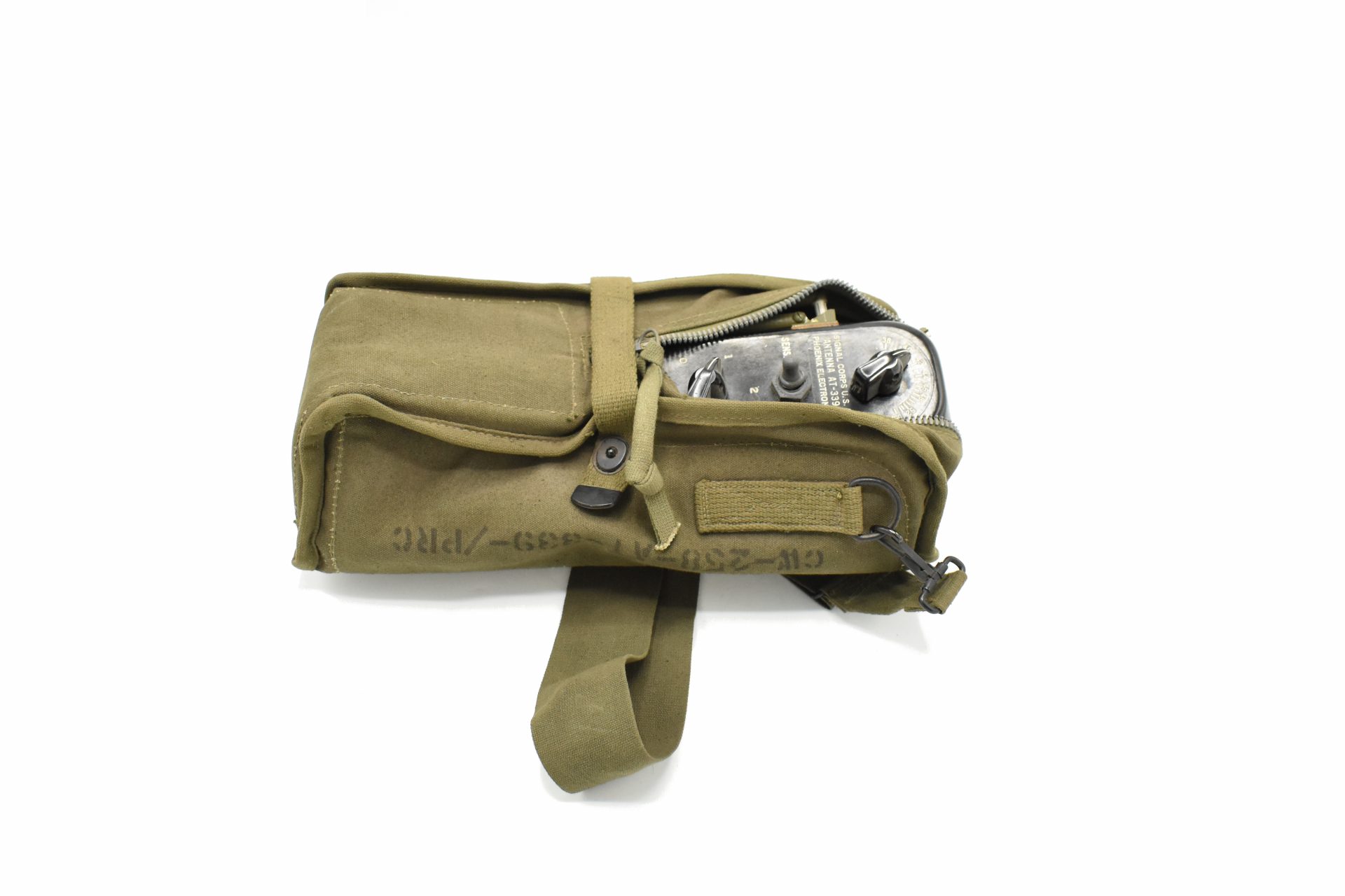 U.S Vietnam At-339 handheld direction finder – Byf41