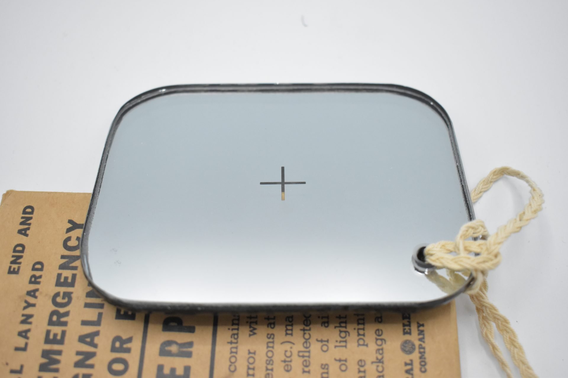 U.S WW2 Emergency signaling mirror ESM/1 – Byf41