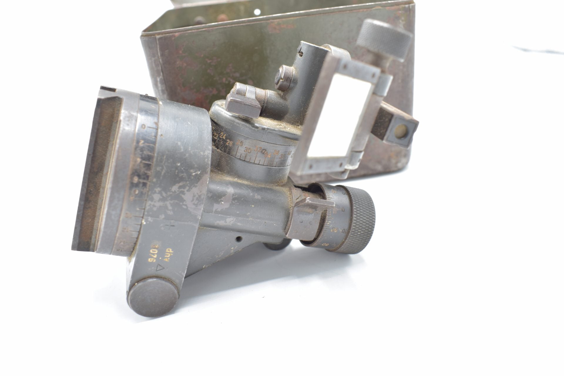 German WW2 G.r.w34 (8cm mortar) RA 35 sight with case – Byf41