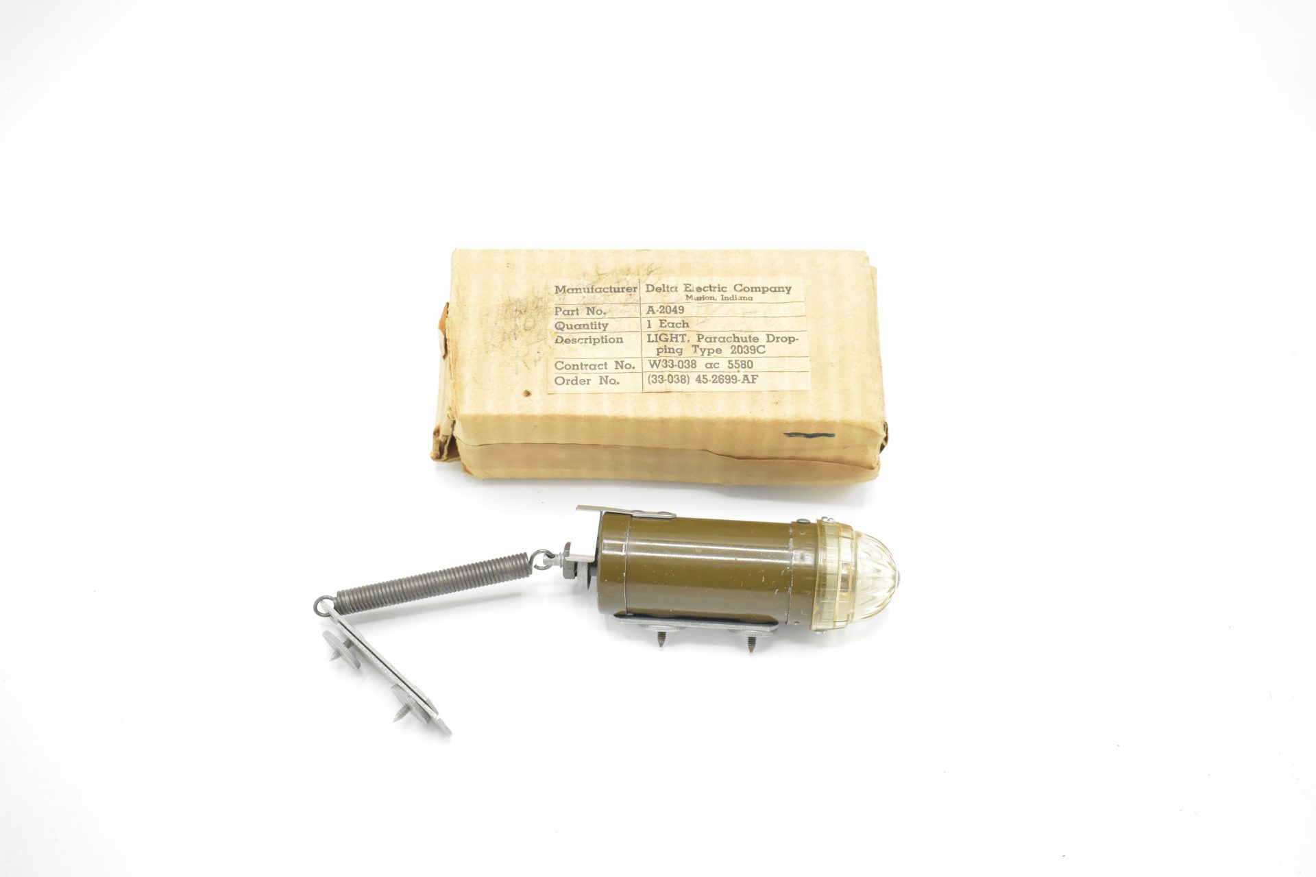 U.S WW2 Delta Electric Parachute dropping light – Byf41