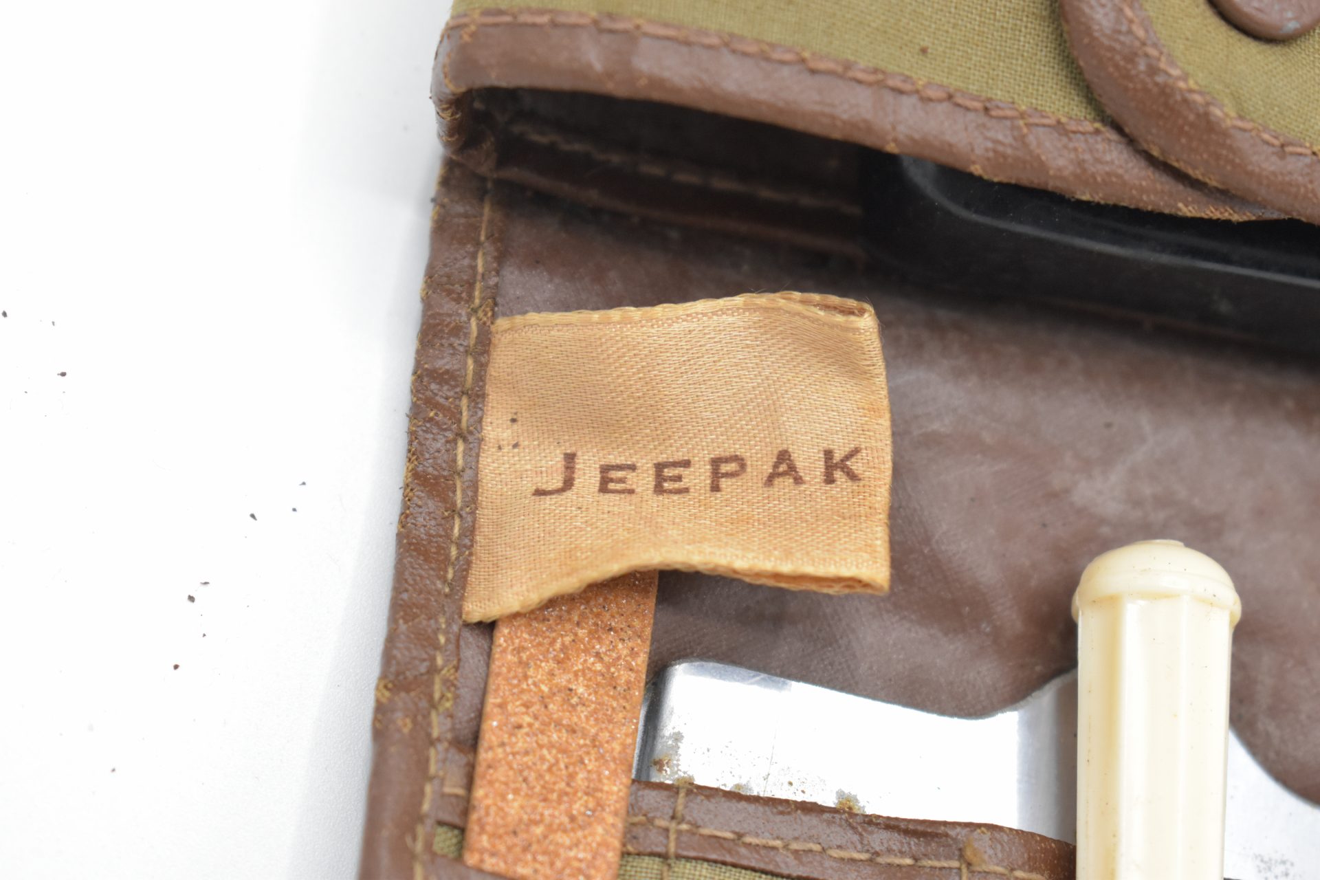 U.S WW2 Toiletry Kit Jeepak – Byf41