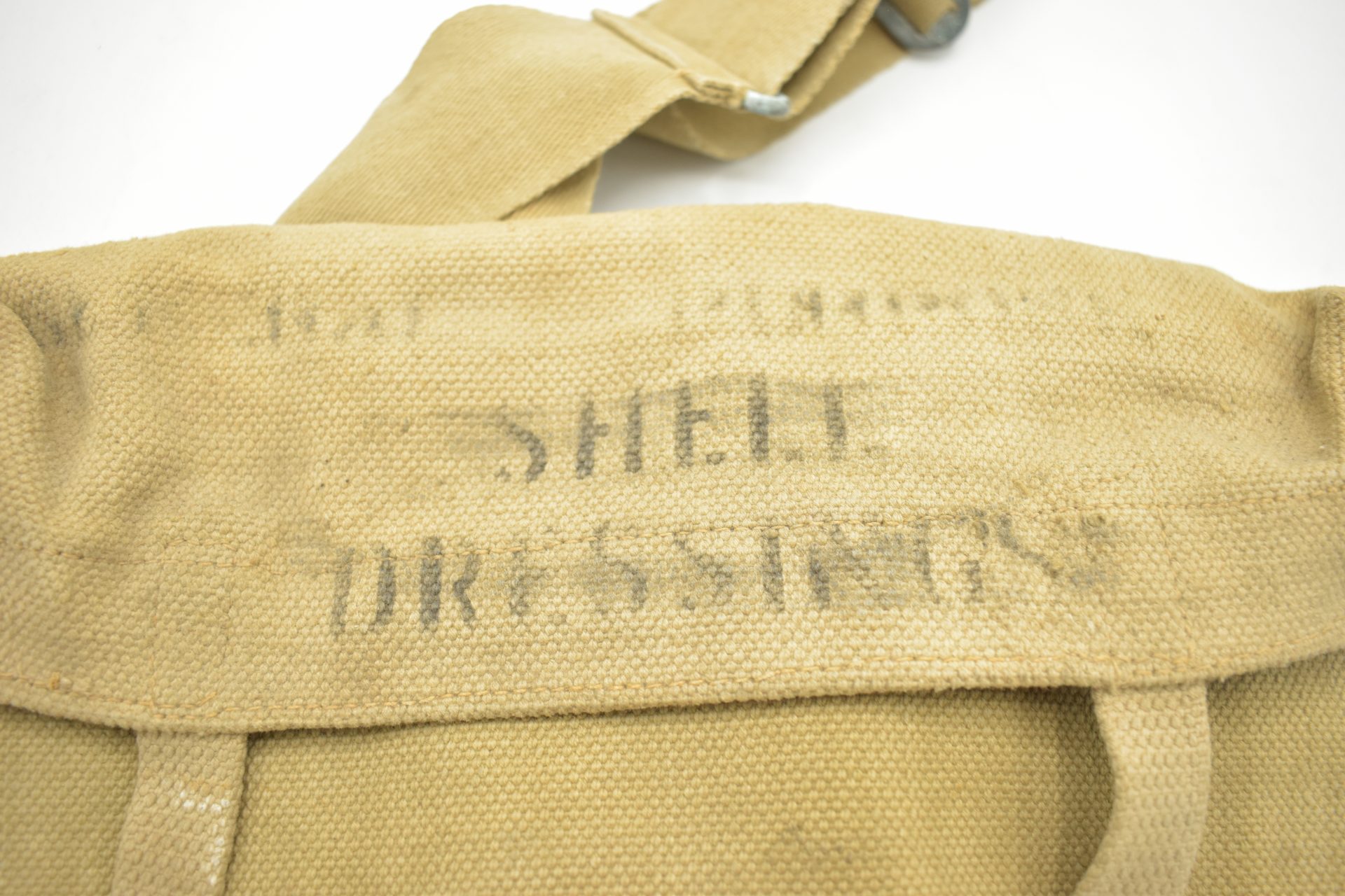 British WW2 Medic bandage bag ‘1942’ – Byf41