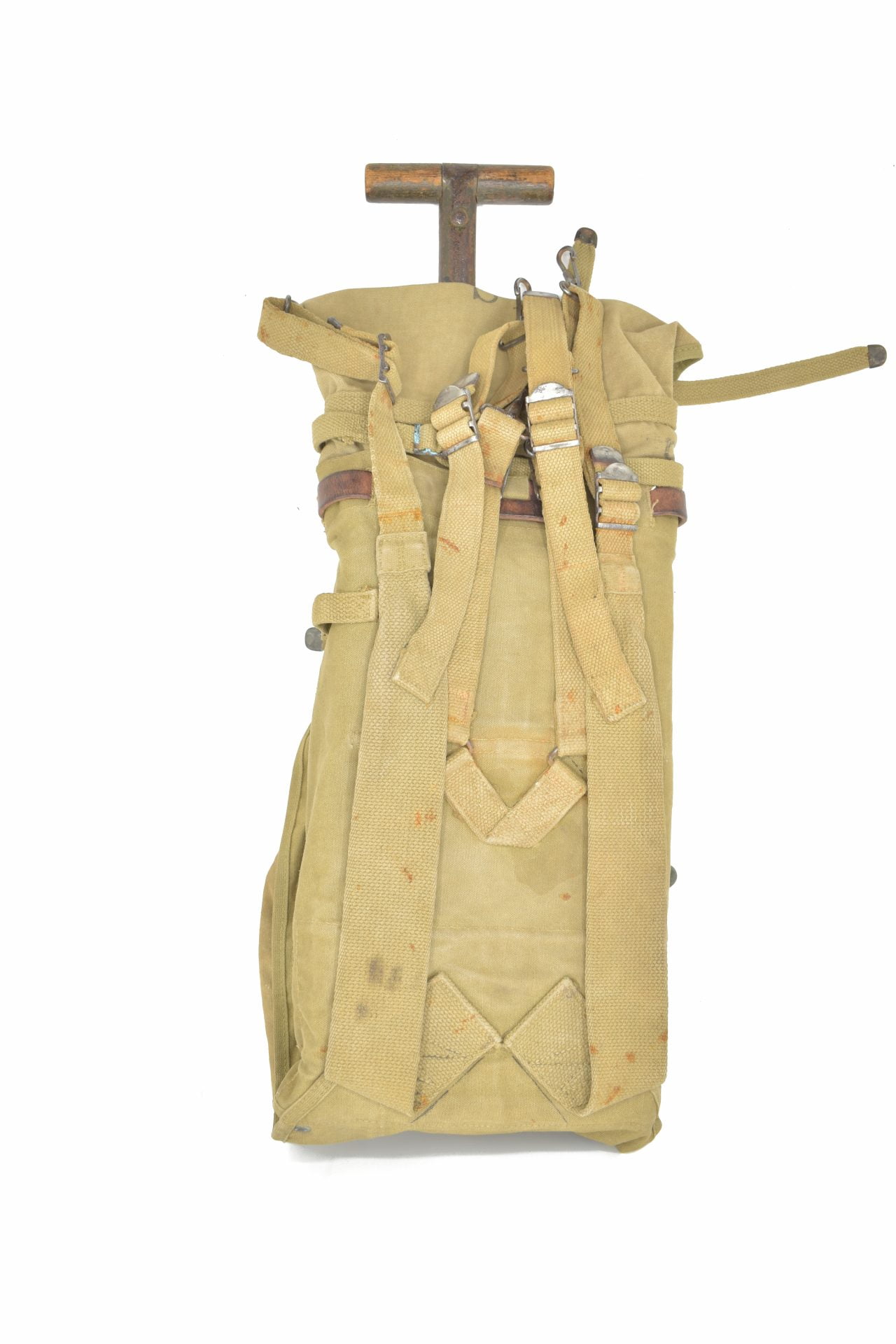 U.S WW2 M1928 Haversack with shovel 1942 – Byf41