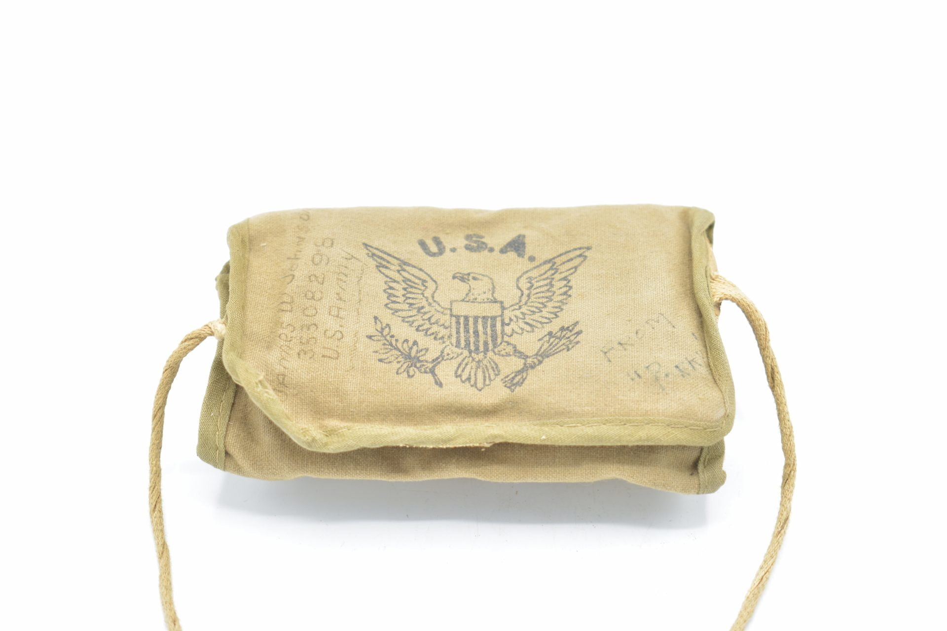 U.S WW1 Field Sewing Kit named ‘James W Johnson’ – Byf41