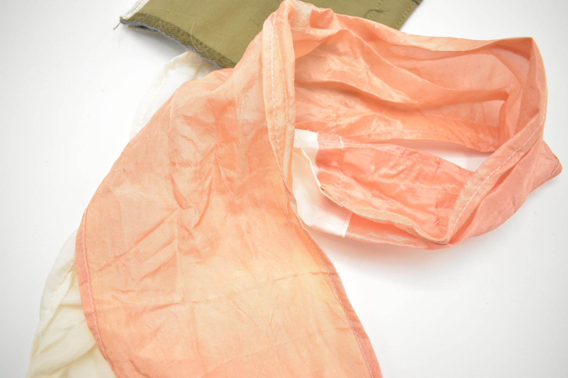 U.S WW2 Aerial streamer marked ‘1942’ – Byf41