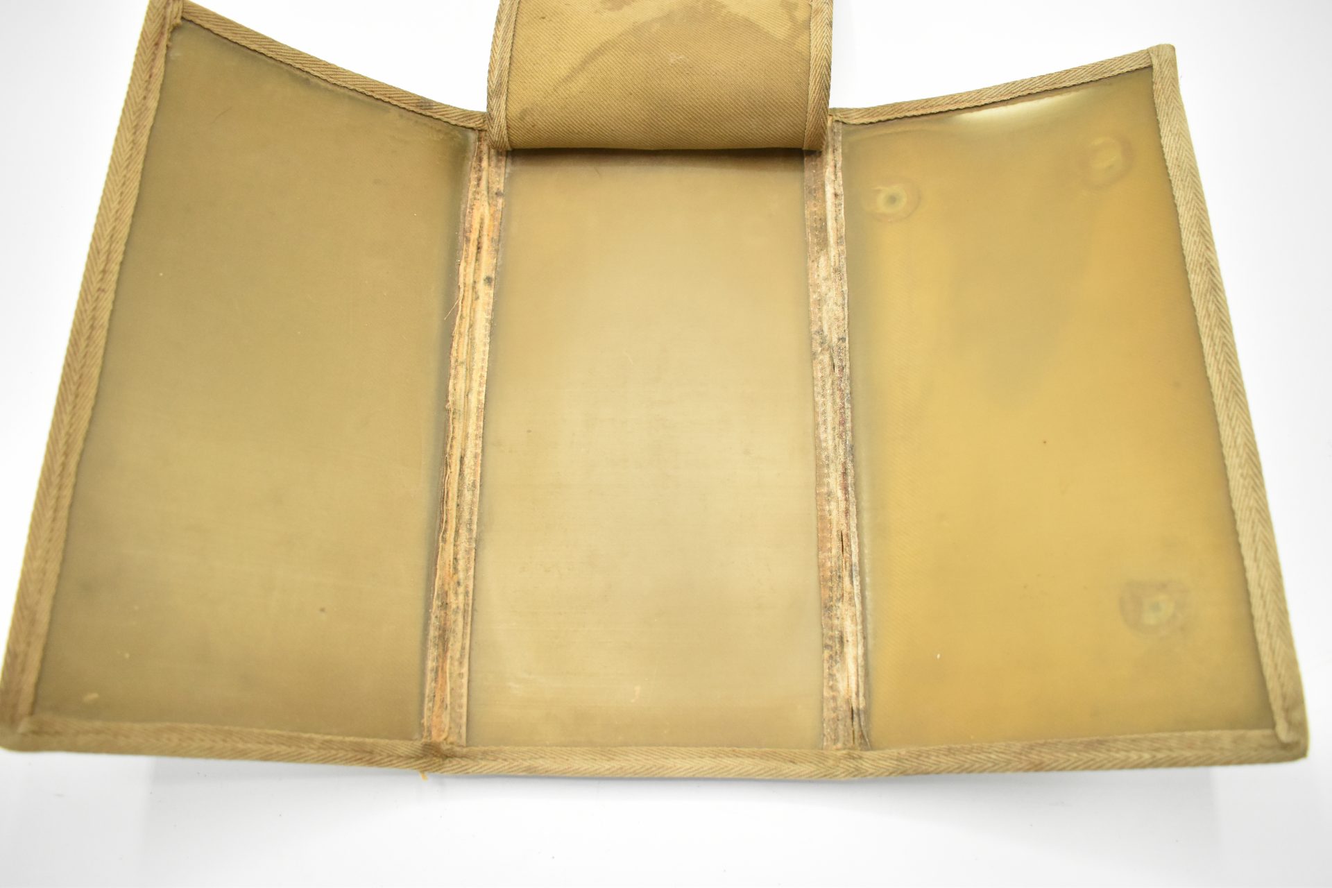 British WW2 Airborne Folding map case 1944 – Byf41