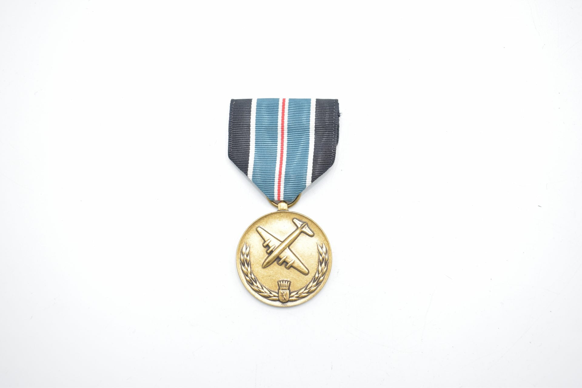 U.S Postwar WW2 Medal for Humane Action – Byf41