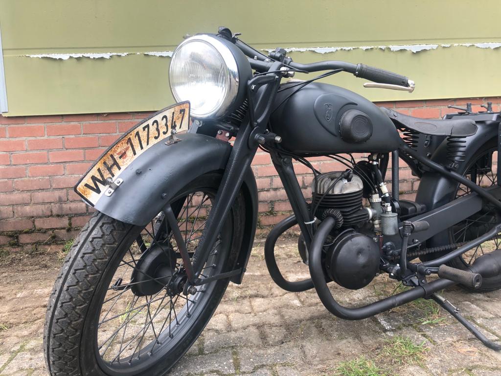 German Wehrmacht Zündapp DB200 Motorrad - Byf41