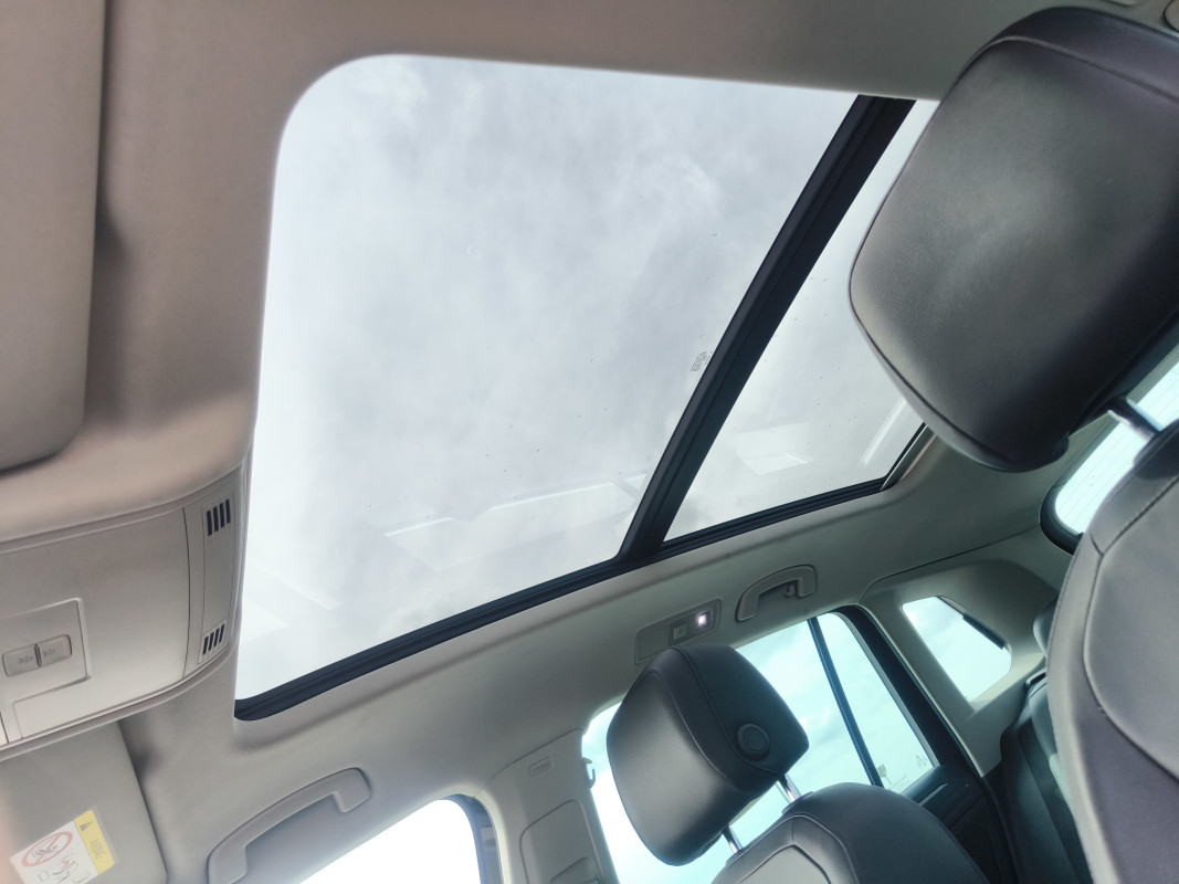 Vw Tiguan R-line Full opcja panorama webasto audio led - Ogłoszenia ...
