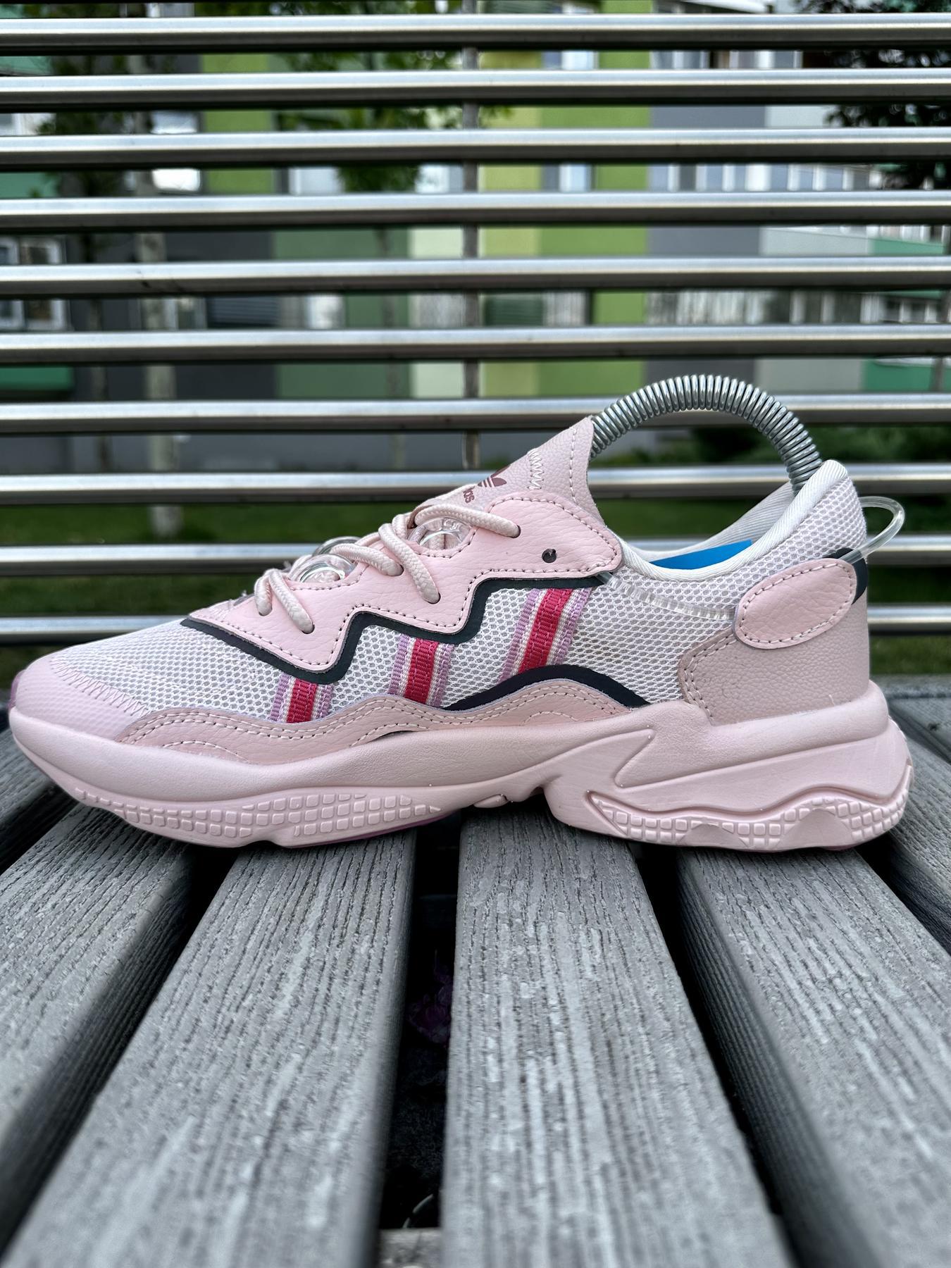 Женские кроссовки Adidas Ozweego (нежно розовые) демисезонная ...